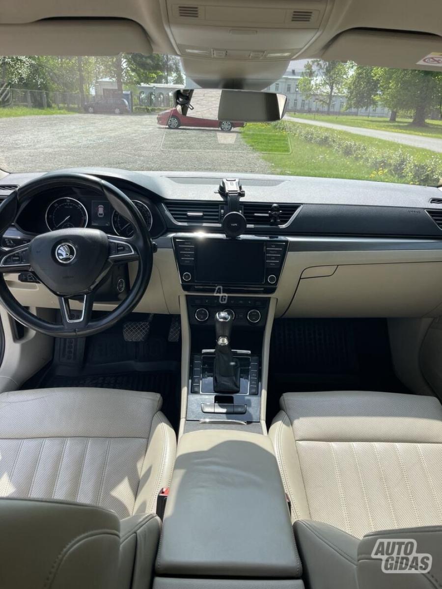 Balts Skoda SuperB 2017 Biržai, ar dzinēja tilpumu 1.60 L un nobraukumu 495 tūkst. km par 65000 €, foto 12 vietnē AUTOMOTO.COM.LV