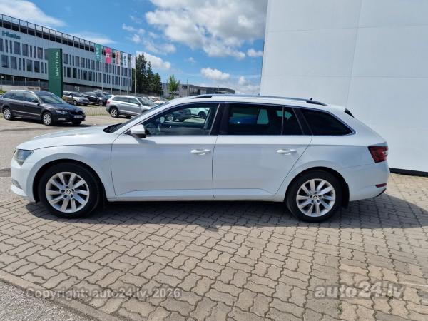 White Skoda SuperB 2017 in Tartu, with an engine capacity of 2.00 L and mileage of 301 thousand km for 12000 €, photo 5 on AUTOMOTO.COM.LV