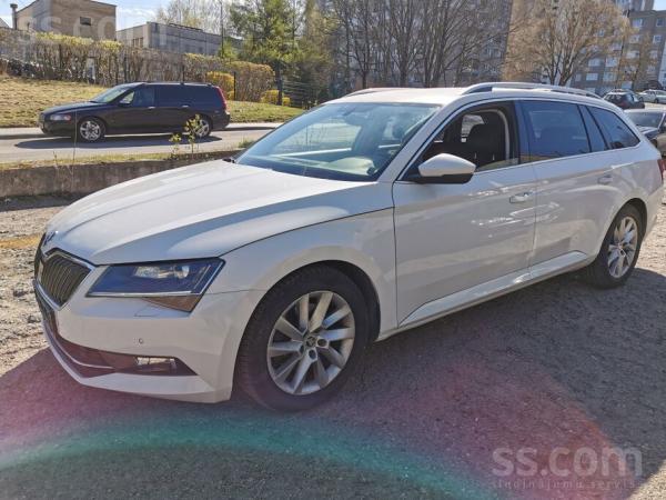 White Skoda SuperB 2017 in Vilnius, with an engine capacity of 2.00 L and mileage of 463 thousand km for 7700 €, photo 1 on AUTOMOTO.COM.LV
