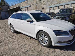 White Skoda SuperB 2017 in Vilnius, with an engine capacity of 2.00 L and mileage of 463 thousand km for 7700 €, photo 4 on AUTOMOTO.COM.LV
