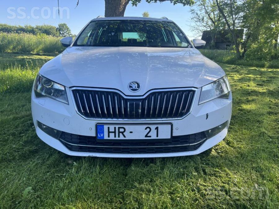 Balts Skoda SuperB 2017 Ogre, ar dzinēja tilpumu 2.00 L un nobraukumu 300 tūkst. km par 9250 €, foto 1 vietnē AUTOMOTO.COM.LV