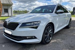 White Skoda SuperB 2017 in Taurage, with an engine capacity of 1.97 L and mileage of 264 thousand km for 12900 €, photo 5 on AUTOMOTO.COM.LV