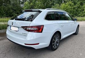 White Skoda SuperB 2017 in Taurage, with an engine capacity of 1.97 L and mileage of 264 thousand km for 12900 €, photo 7 on AUTOMOTO.COM.LV