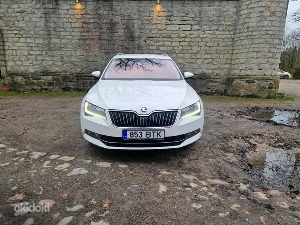 White Skoda SuperB 2017 in Keila, with an engine capacity of 0.00 L and mileage of 209 thousand km for 14200 €, photo 3 on AUTOMOTO.COM.LV