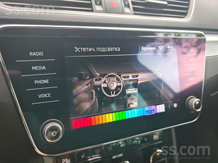 White Skoda SuperB 2017 in Riga, with an engine capacity of 2.00 L and mileage of 200 thousand km for 14000 €, photo 11 on AUTOMOTO.COM.LV