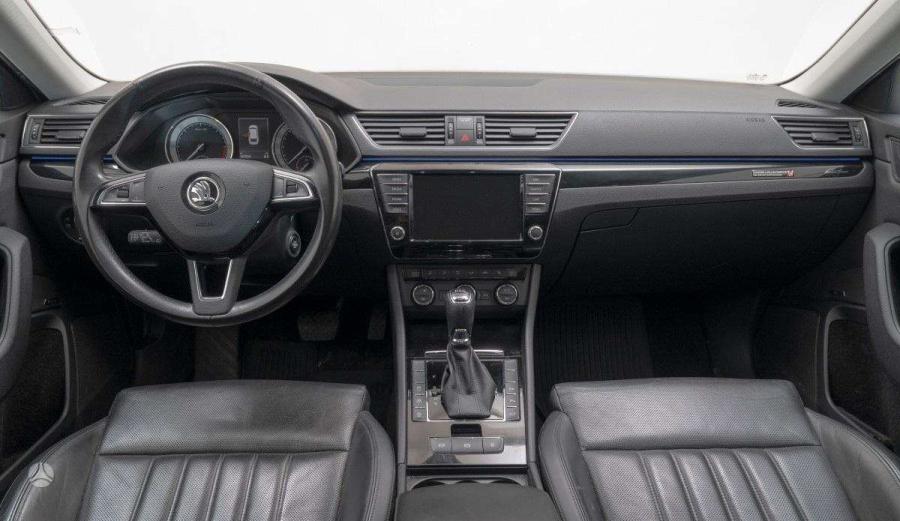 Balts Skoda SuperB 2017 Viļņa, ar dzinēja tilpumu 1.97 L un nobraukumu 168 tūkst. km par 14950 €, foto 9 vietnē AUTOMOTO.COM.LV