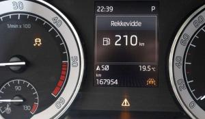 Balts Skoda SuperB 2017 Viļņa, ar dzinēja tilpumu 1.97 L un nobraukumu 168 tūkst. km par 14950 €, foto 12 vietnē AUTOMOTO.COM.LV