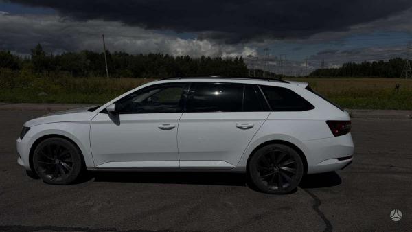 Balts Skoda SuperB 2017 Panevēža, ar dzinēja tilpumu 1.97 L un nobraukumu 300 tūkst. km par 11200 €, foto 5 vietnē AUTOMOTO.COM.LV