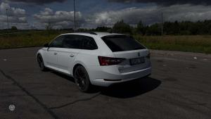 White Skoda SuperB 2017 in Panevezys, with an engine capacity of 1.97 L and mileage of 300 thousand km for 11200 €, photo 7 on AUTOMOTO.COM.LV