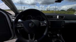 White Skoda SuperB 2017 in Panevezys, with an engine capacity of 1.97 L and mileage of 300 thousand km for 11200 €, photo 12 on AUTOMOTO.COM.LV