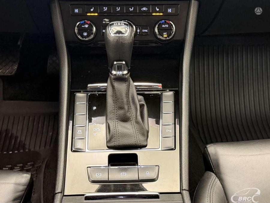Balts Skoda SuperB 2017 Viļņa, ar dzinēja tilpumu 1.60 L un nobraukumu 260 tūkst. km par 8900 €, foto 20 vietnē AUTOMOTO.COM.LV