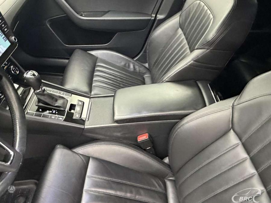 Balts Skoda SuperB 2017 Viļņa, ar dzinēja tilpumu 1.60 L un nobraukumu 260 tūkst. km par 8900 €, foto 27 vietnē AUTOMOTO.COM.LV