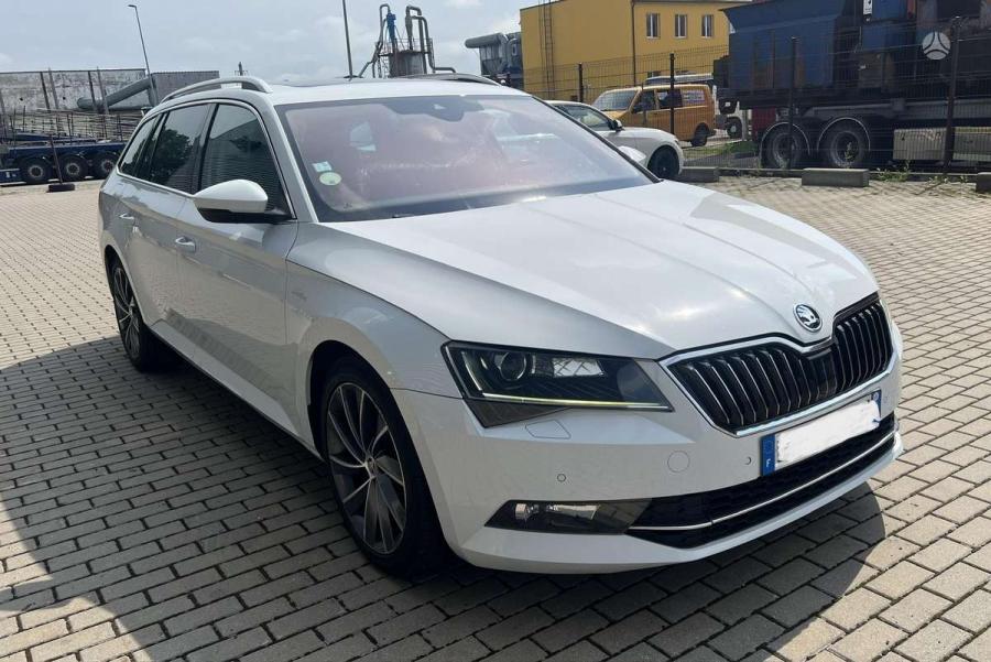 Balts Skoda SuperB 2017 Tauragė, ar dzinēja tilpumu 1.97 L un nobraukumu 268 tūkst. km par 12600 €, foto 6 vietnē AUTOMOTO.COM.LV