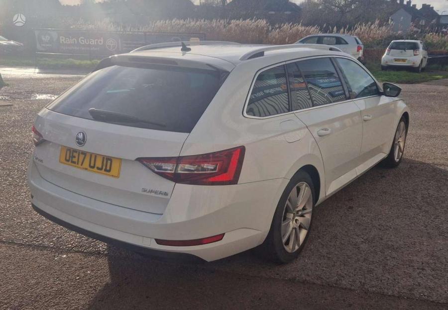 Balts Skoda SuperB 2017 Utena, ar dzinēja tilpumu 1.97 L un nobraukumu 230 tūkst. km par 4600 €, foto 5 vietnē AUTOMOTO.COM.LV