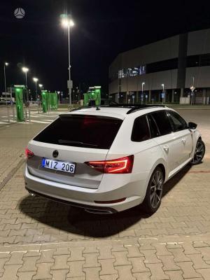 White Skoda SuperB 2017 in Vilnius, with an engine capacity of 1.97 L and mileage of 340 thousand km for 11700 €, photo 4 on AUTOMOTO.COM.LV