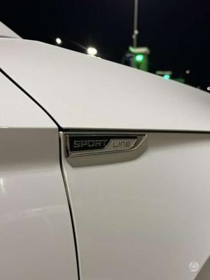 White Skoda SuperB 2017 in Vilnius, with an engine capacity of 1.97 L and mileage of 340 thousand km for 11700 €, photo 6 on AUTOMOTO.COM.LV