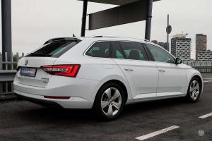 Balts Skoda SuperB 2017 Viļņa, ar dzinēja tilpumu 1.97 L un nobraukumu 170 tūkst. km par 14750 €, foto 7 vietnē AUTOMOTO.COM.LV