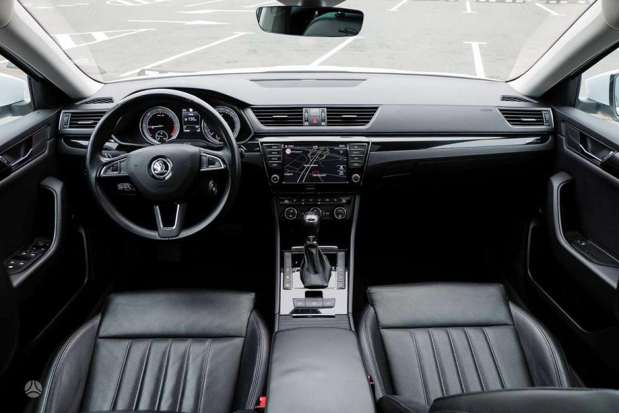 Balts Skoda SuperB 2017 Viļņa, ar dzinēja tilpumu 1.97 L un nobraukumu 170 tūkst. km par 14750 €, foto 16 vietnē AUTOMOTO.COM.LV
