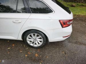 Balts Skoda SuperB 2017 Kupiškis, ar dzinēja tilpumu 1.97 L un nobraukumu 293 tūkst. km par 6000 €, foto 4 vietnē AUTOMOTO.COM.LV
