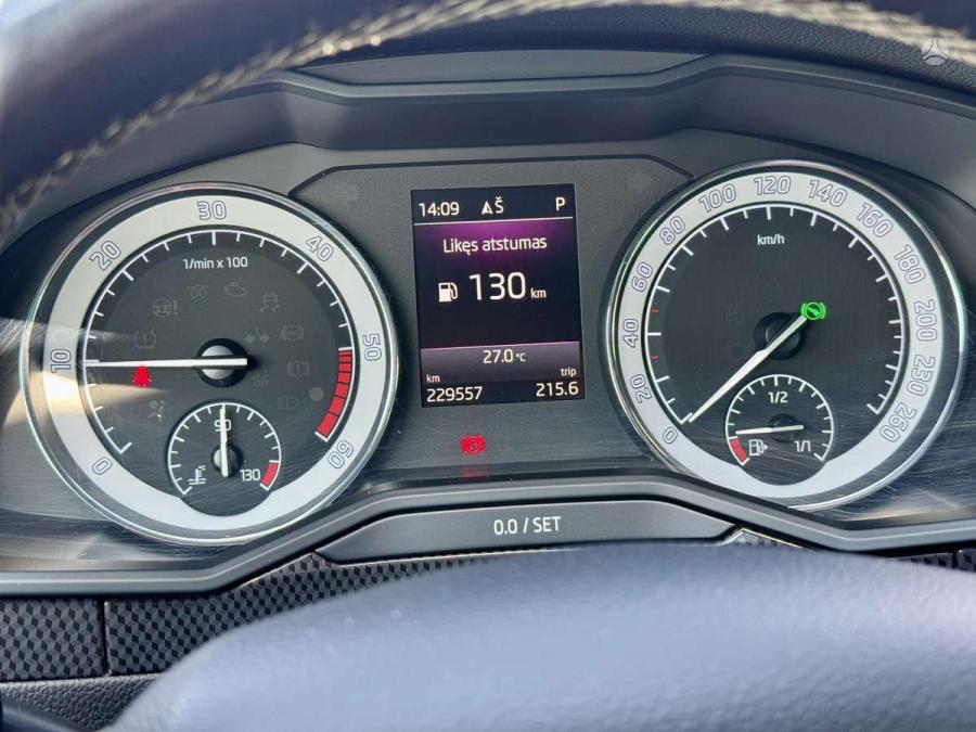 Balts Skoda SuperB 2017 Šauļi, ar dzinēja tilpumu 1.97 L un nobraukumu 229 tūkst. km par 14000 €, foto 14 vietnē AUTOMOTO.COM.LV