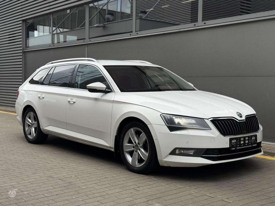 Balts Skoda SuperB 2017 Viļņa, ar dzinēja tilpumu 1.97 L un nobraukumu 290 tūkst. km par 6999 €, foto 3 vietnē AUTOMOTO.COM.LV