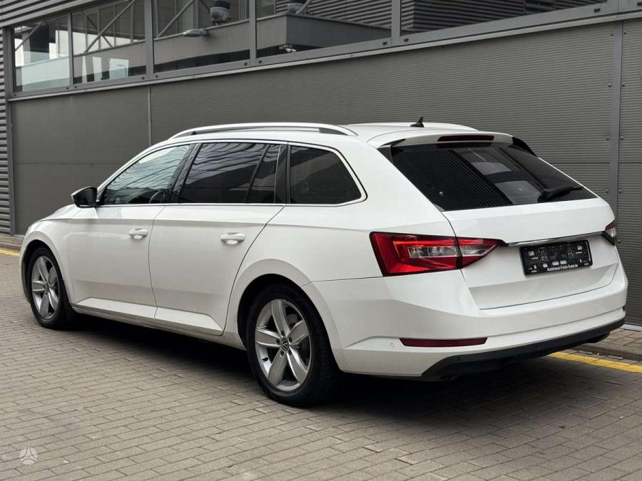 Balts Skoda SuperB 2017 Viļņa, ar dzinēja tilpumu 1.97 L un nobraukumu 290 tūkst. km par 6999 €, foto 4 vietnē AUTOMOTO.COM.LV