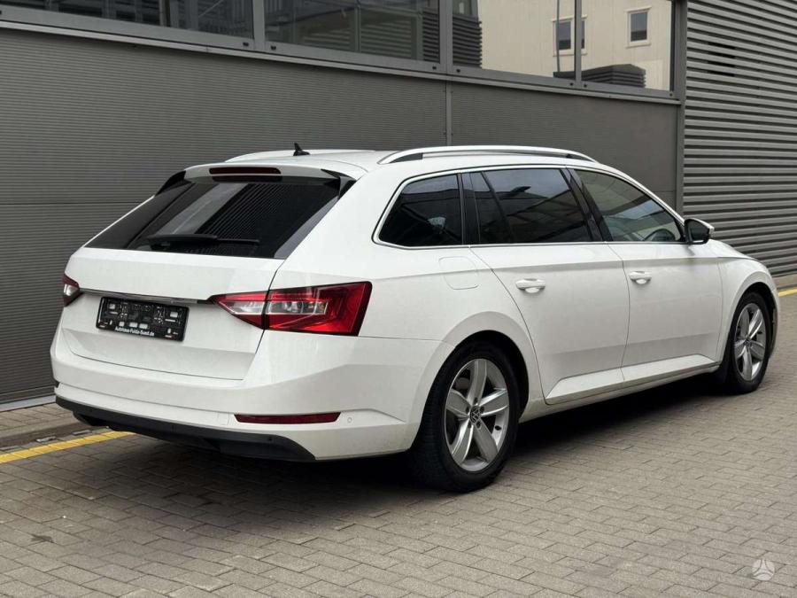 Balts Skoda SuperB 2017 Viļņa, ar dzinēja tilpumu 1.97 L un nobraukumu 290 tūkst. km par 6999 €, foto 5 vietnē AUTOMOTO.COM.LV