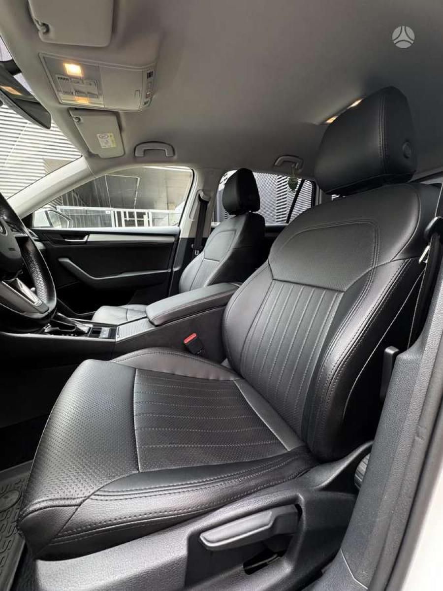 Balts Skoda SuperB 2017 Viļņa, ar dzinēja tilpumu 1.97 L un nobraukumu 290 tūkst. km par 6999 €, foto 19 vietnē AUTOMOTO.COM.LV