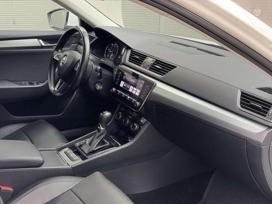 Balts Skoda SuperB 2017 Viļņa, ar dzinēja tilpumu 1.97 L un nobraukumu 290 tūkst. km par 6999 €, foto 21 vietnē AUTOMOTO.COM.LV