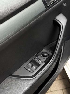 Balts Skoda SuperB 2017 Viļņa, ar dzinēja tilpumu 1.97 L un nobraukumu 290 tūkst. km par 6999 €, foto 25 vietnē AUTOMOTO.COM.LV