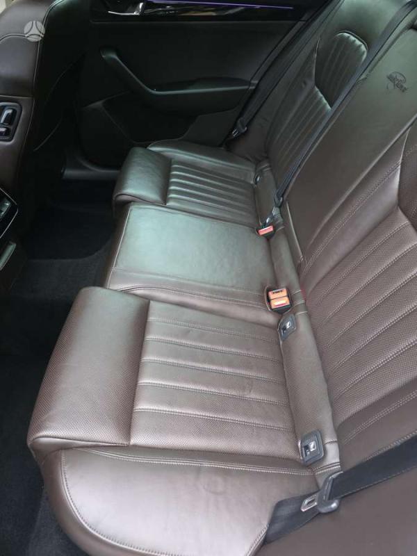 Balts Skoda SuperB 2017 Palanga, ar dzinēja tilpumu 1.97 L un nobraukumu 398 tūkst. km par 9700 €, foto 4 vietnē AUTOMOTO.COM.LV