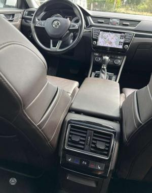 White Skoda SuperB 2017 in Taurage, with an engine capacity of 1.97 L and mileage of 270 thousand km for 11900 €, photo 14 on AUTOMOTO.COM.LV