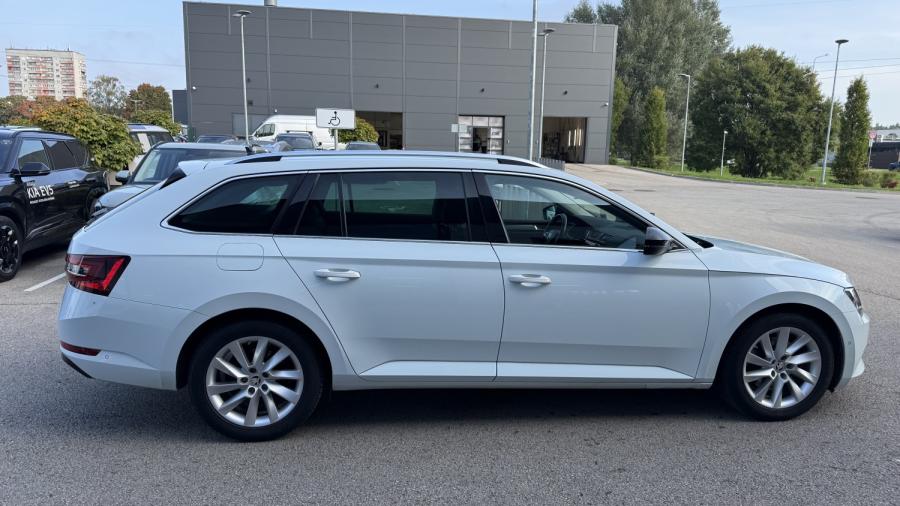 Balts Skoda SuperB 2017 Rīga, ar dzinēja tilpumu 2.00 L un nobraukumu 199 tūkst. km par 10900 €, foto 6 vietnē AUTOMOTO.COM.LV