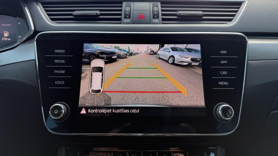 Balts Skoda SuperB 2017 Rīga, ar dzinēja tilpumu 2.00 L un nobraukumu 199 tūkst. km par 10900 €, foto 25 vietnē AUTOMOTO.COM.LV