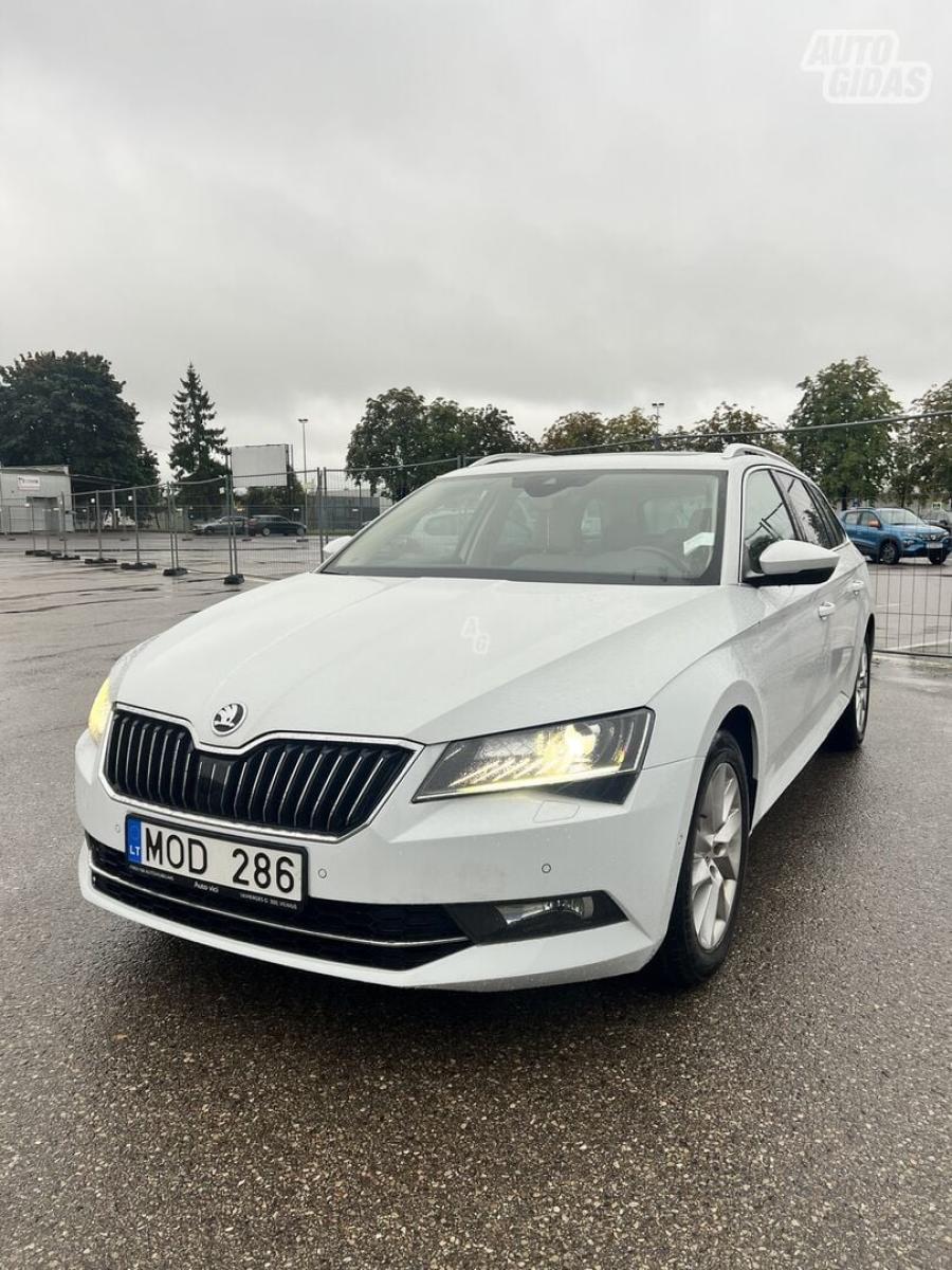 Balts Skoda SuperB 2017 Kauņa, ar dzinēja tilpumu 1.60 L un nobraukumu 238 tūkst. km par 11600 €, foto 1 vietnē AUTOMOTO.COM.LV