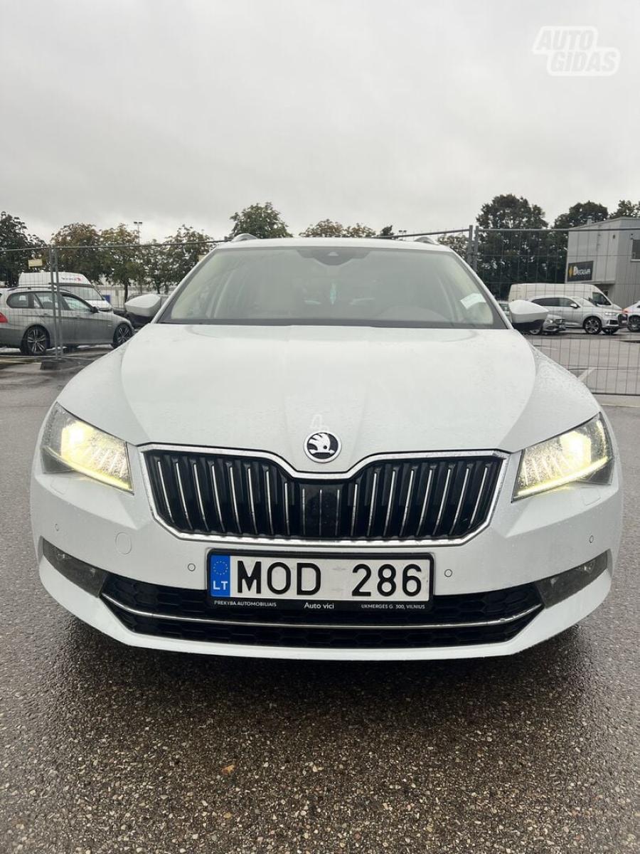 Balts Skoda SuperB 2017 Kauņa, ar dzinēja tilpumu 1.60 L un nobraukumu 238 tūkst. km par 11600 €, foto 3 vietnē AUTOMOTO.COM.LV