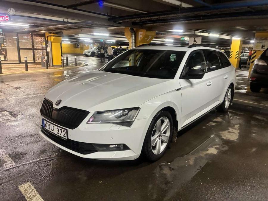 White Skoda SuperB 2018 in Vilnius, with an engine capacity of 2.00 L and mileage of 132 thousand km for 16900 €, photo 1 on AUTOMOTO.COM.LV