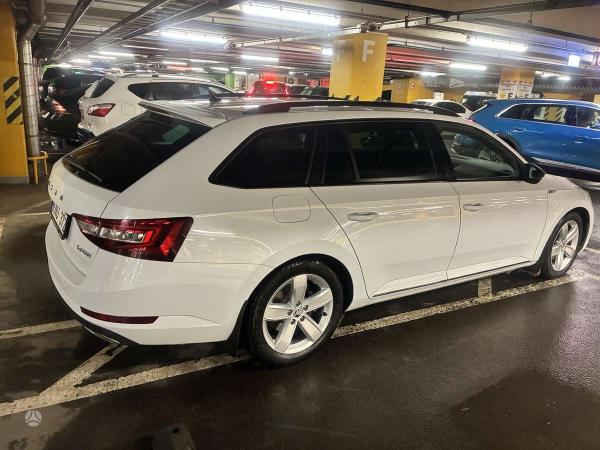 White Skoda SuperB 2018 in Vilnius, with an engine capacity of 2.00 L and mileage of 132 thousand km for 16900 €, photo 4 on AUTOMOTO.COM.LV
