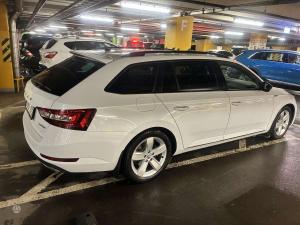 White Skoda SuperB 2018 in Vilnius, with an engine capacity of 2.00 L and mileage of 132 thousand km for 16900 €, photo 4 on AUTOMOTO.COM.LV