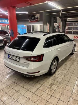 White Skoda SuperB 2018 in Vilnius, with an engine capacity of 2.00 L and mileage of 132 thousand km for 16900 €, photo 15 on AUTOMOTO.COM.LV