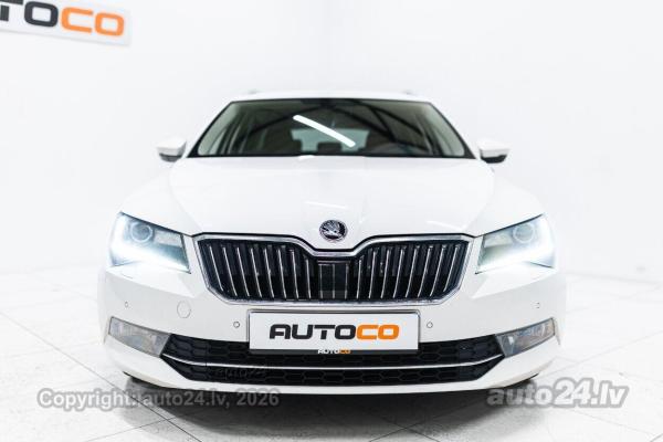 Balts Skoda SuperB 2018 Tallina, ar dzinēja tilpumu 2.00 L un nobraukumu 255 tūkst. km par 11999 €, foto 3 vietnē AUTOMOTO.COM.LV