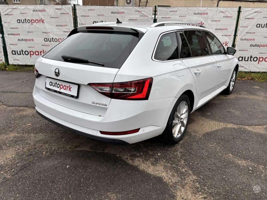 Balts Skoda SuperB 2018 Klaipėda, ar dzinēja tilpumu 1.60 L un nobraukumu 252 tūkst. km par 9400 €, foto 3 vietnē AUTOMOTO.COM.LV