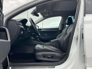 White Skoda SuperB 2018 in Marijampole, with an engine capacity of 2.00 L and mileage of 237 thousand km for 14950 €, photo 21 on AUTOMOTO.COM.LV