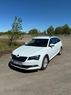 White Skoda SuperB 2018 in Tallinn, with an engine capacity of 1.80 L and mileage of 204 thousand km for 12450 €, photo 4 on AUTOMOTO.COM.LV