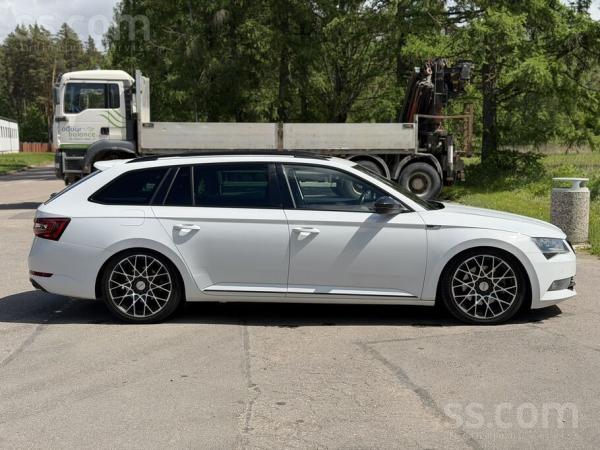 White Skoda SuperB 2018 in Riga, with an engine capacity of 2.00 L and mileage of 150 thousand km for 16500 €, photo 5 on AUTOMOTO.COM.LV