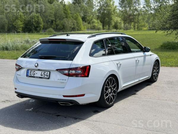 White Skoda SuperB 2018 in Riga, with an engine capacity of 2.00 L and mileage of 150 thousand km for 16500 €, photo 6 on AUTOMOTO.COM.LV