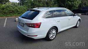 Balts Skoda SuperB 2018 Rīga, ar dzinēja tilpumu 2.00 L un nobraukumu 201 tūkst. km par 11500 €, foto 5 vietnē AUTOMOTO.COM.LV