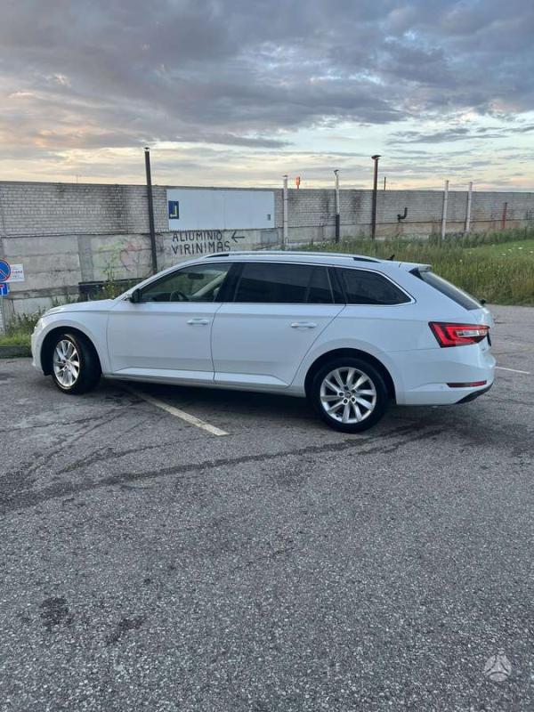 Balts Skoda SuperB 2018 Kauņa, ar dzinēja tilpumu 1.97 L un nobraukumu 522 tūkst. km par 8200 €, foto 4 vietnē AUTOMOTO.COM.LV