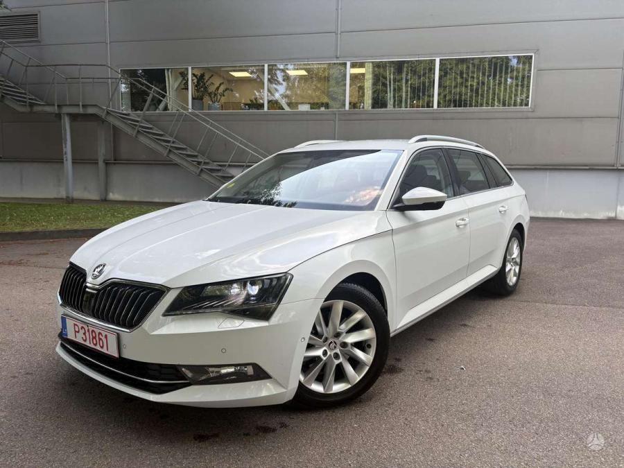 White Skoda SuperB 2018 in Alytus, with an engine capacity of 2.00 L and mileage of 200 thousand km for 12250 €, photo 1 on AUTOMOTO.COM.LV