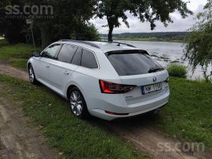 Белый Шкода Суперб 2018 в Рига, объемом двигателя 2.00 л и пробегом 199 тыс. км за 14300 €, фото 7 на AUTOMOTO.COM.LV